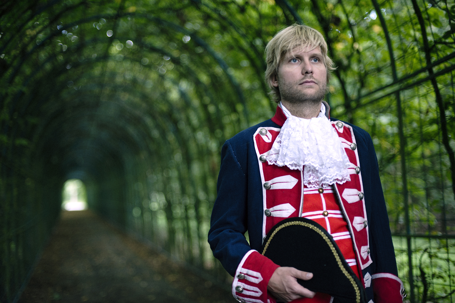 Awkward I - KYD - Theater Walhalla